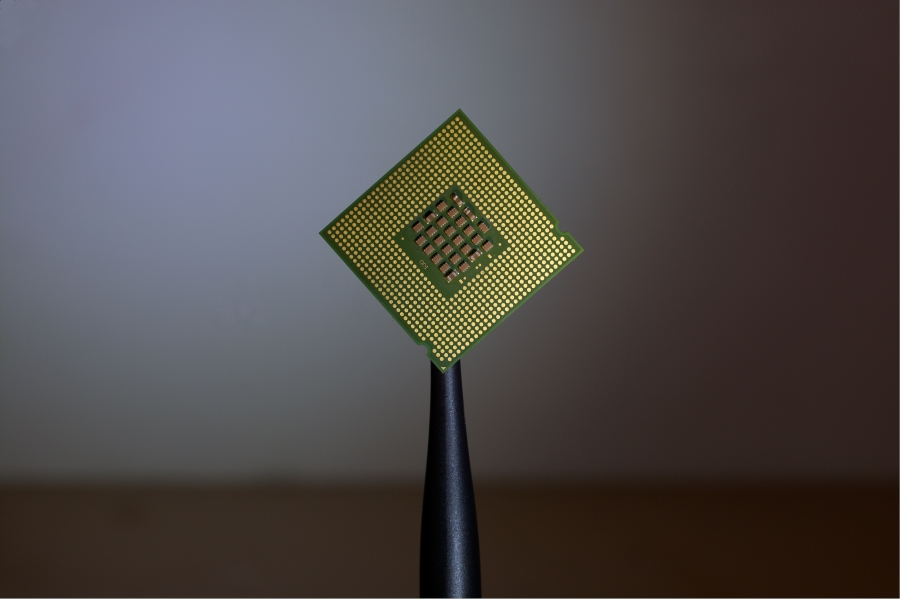 China AI Chip Start-up Cambricon Aims to take on AI Giant - Algorithm-X Lab